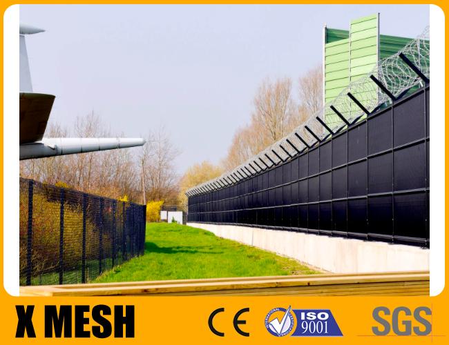 RAL 9005 Powder Coated Wire Mesh Fencing 2mm Thickness 50*200mm