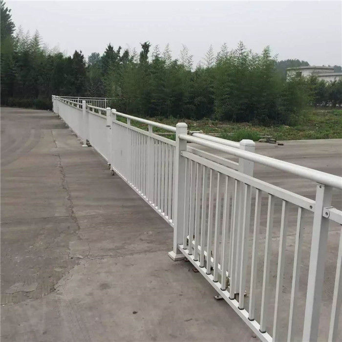 Galvanized Steel Road Fence Barrier , 1270 * 3000mm Road Railing Fences